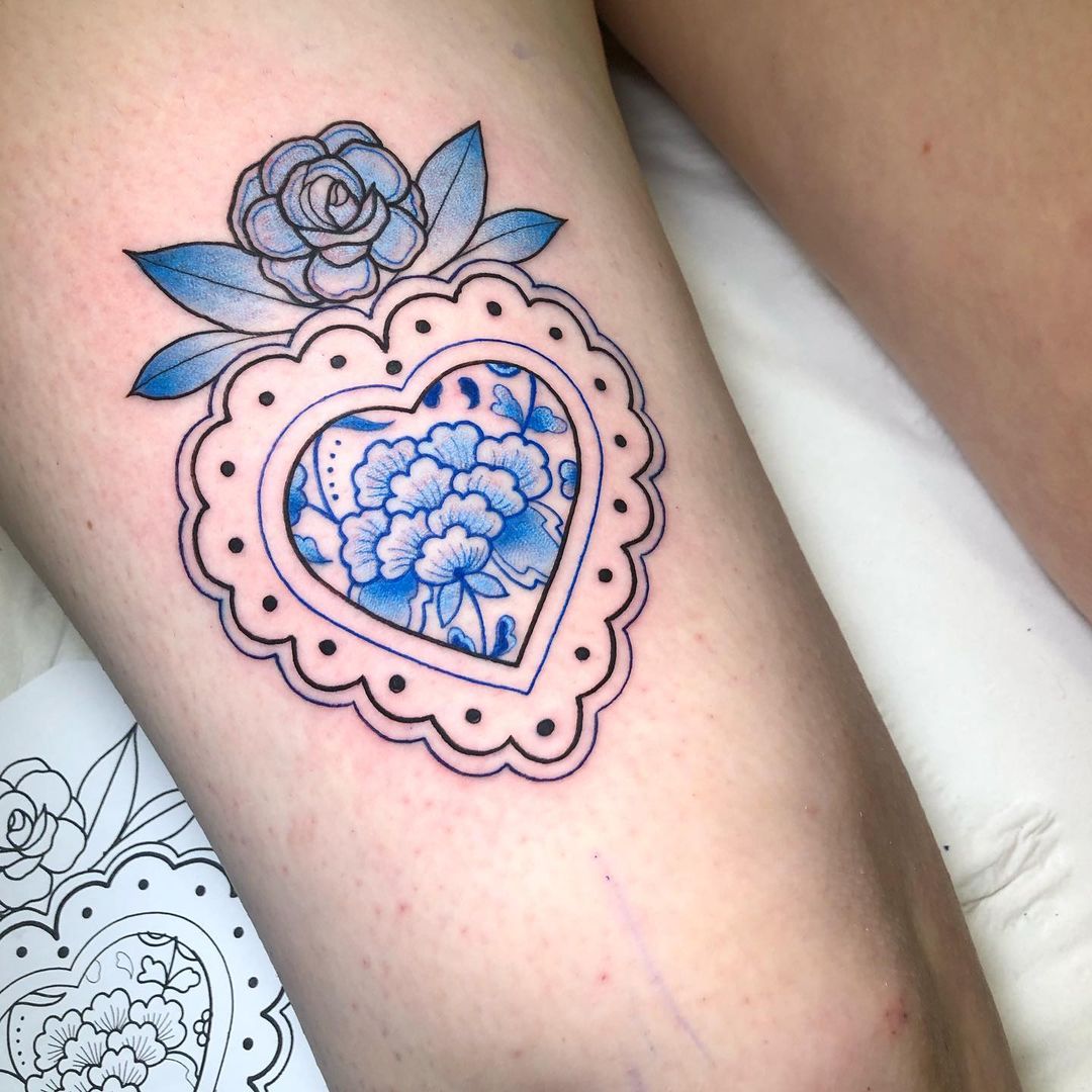 Delft Blue Tattoos: Conheça as tatuagens de porcelana! - Blog Tattoo2me